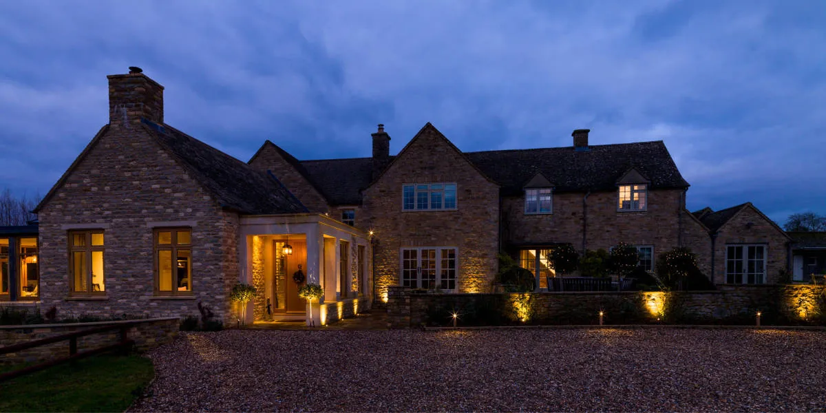 Exterior Lighting Design | Lightmaster Direct