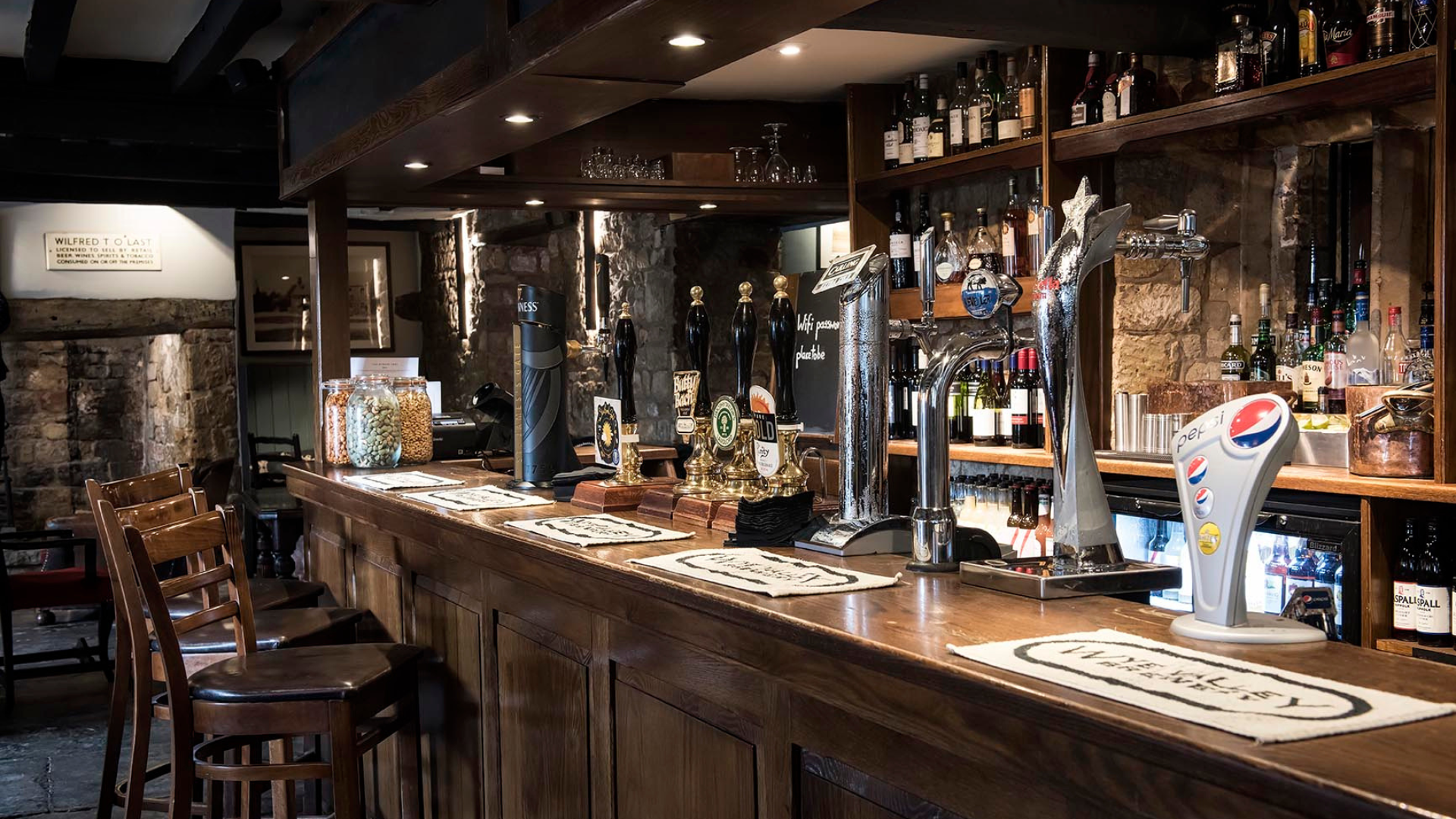 Commercial | Lightmaster Gallery